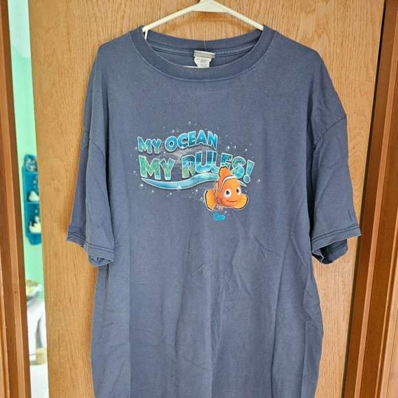 Disney | Shirts | Vintage Finding Nemo Shirts Men 2x Gray Short Sleeve ...